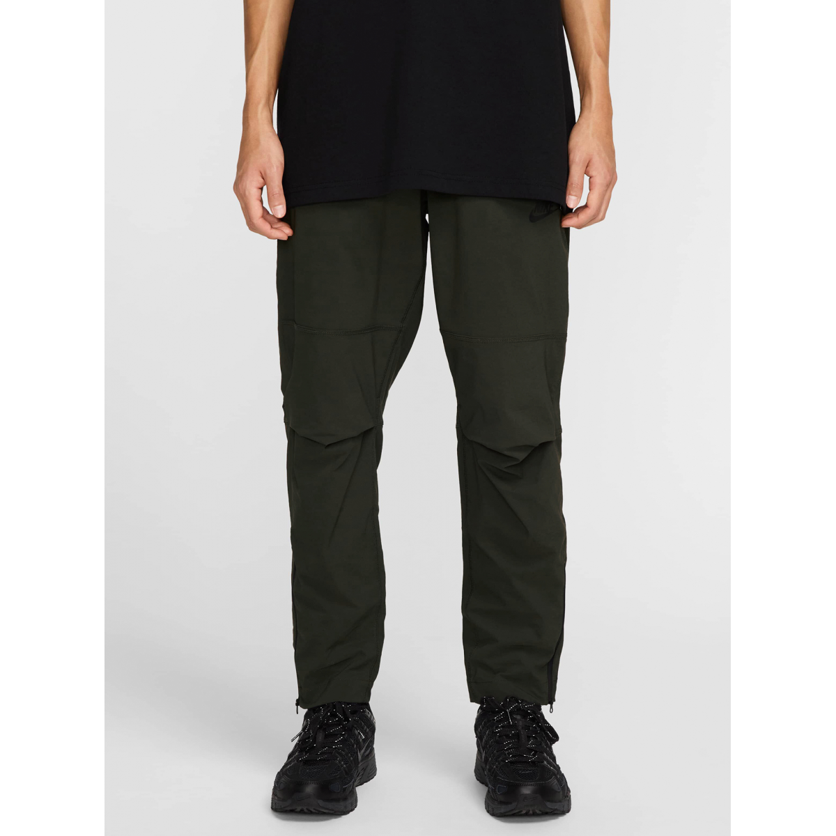 Pantalones Nike Tech Verdes Para Hombre - HM8241-355 - BZR Online