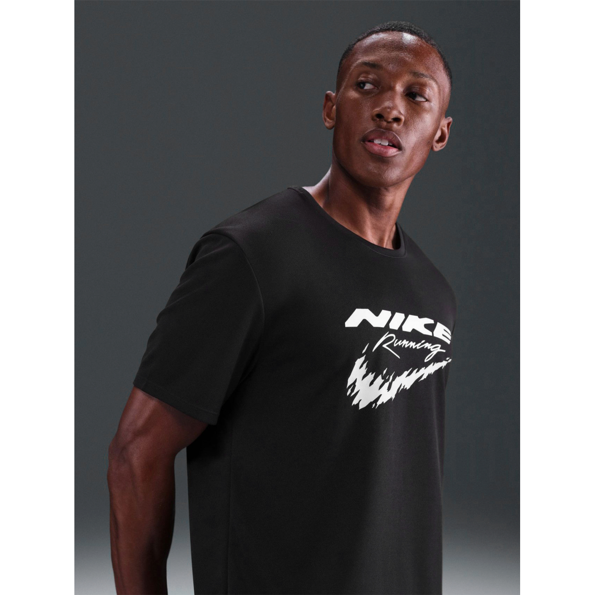 Camiseta de Running Nike Miler Dri-FIT UV Negra Para Hombre - HV2135 ...